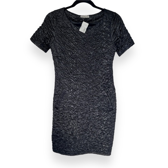Dresses | Deby Debo Cinched Pebble Black Short Sleeve Mini Dress | Poshmark